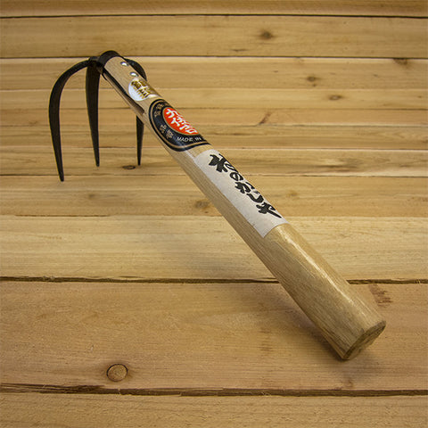 Japanese 3 Prong Hand Cultivator Rake – Garden Tool Company