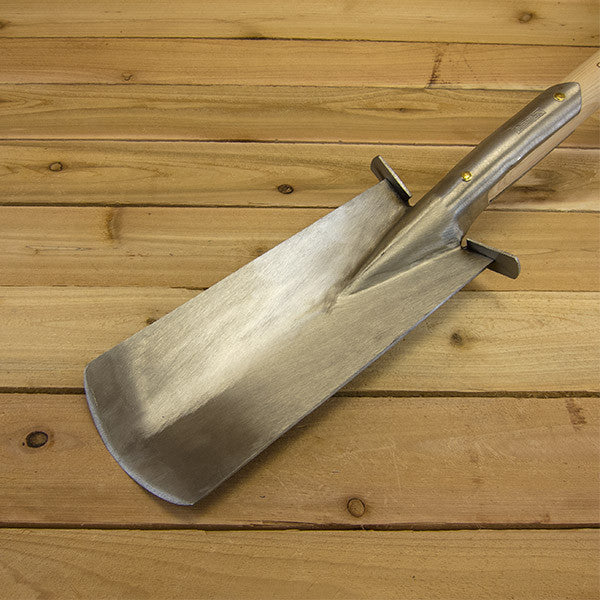 Sneeboer Narrow Garden Spade – Garden Tool Company