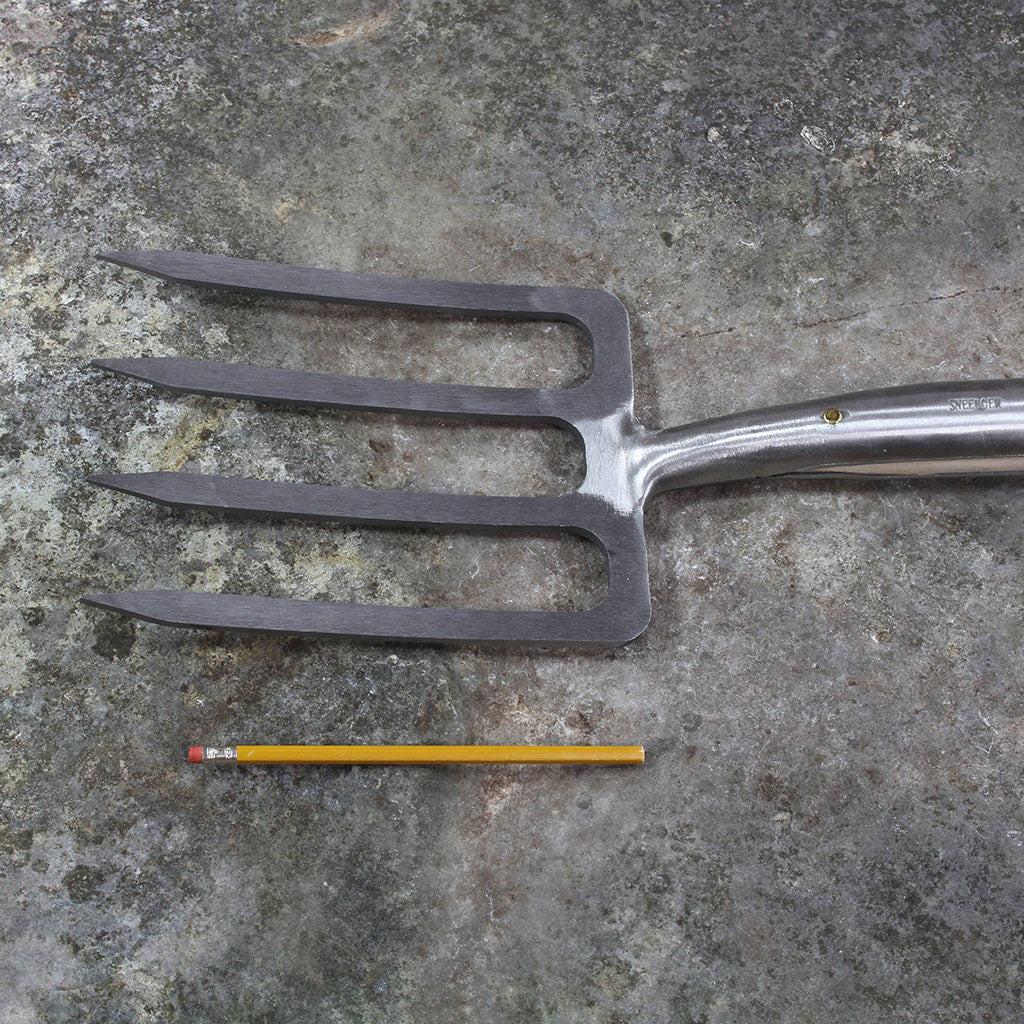 Sneeboer Large Garden Digging Fork – Garden Tool Company
